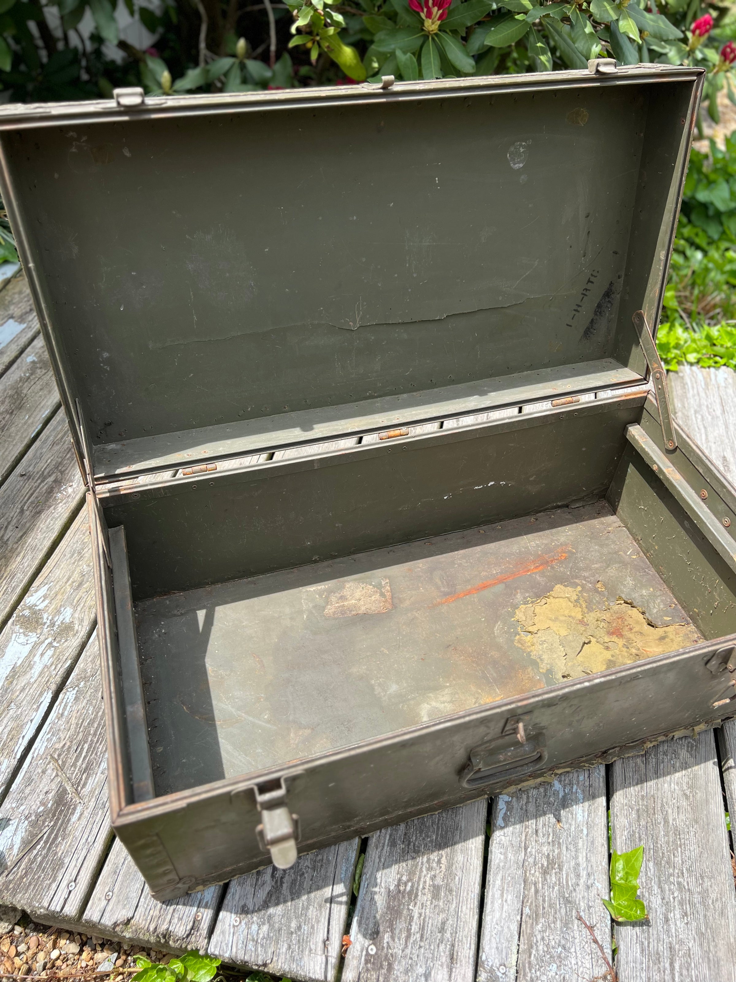 Vintage WWII Foot Locker | Nina Bell's Cottage
